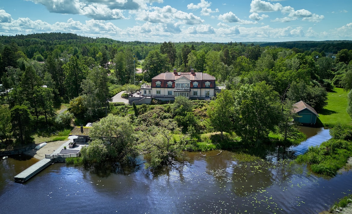 Bråvallavägen 2C, Mälarbaden, Eskilstuna — Bjurfors Beyond