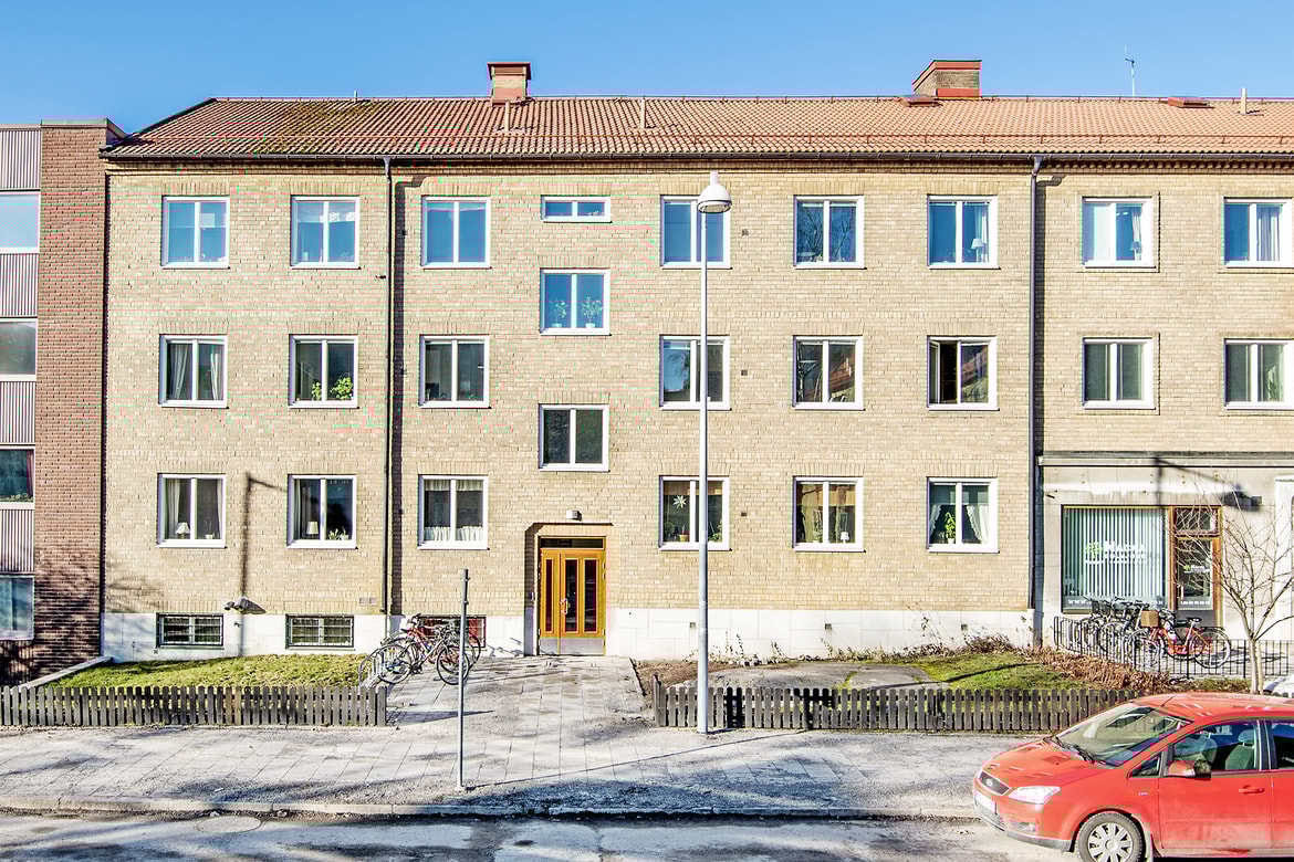 Huvudstagatan 18 - 221, Gamla Huvudsta, Solna — Bjurfors
