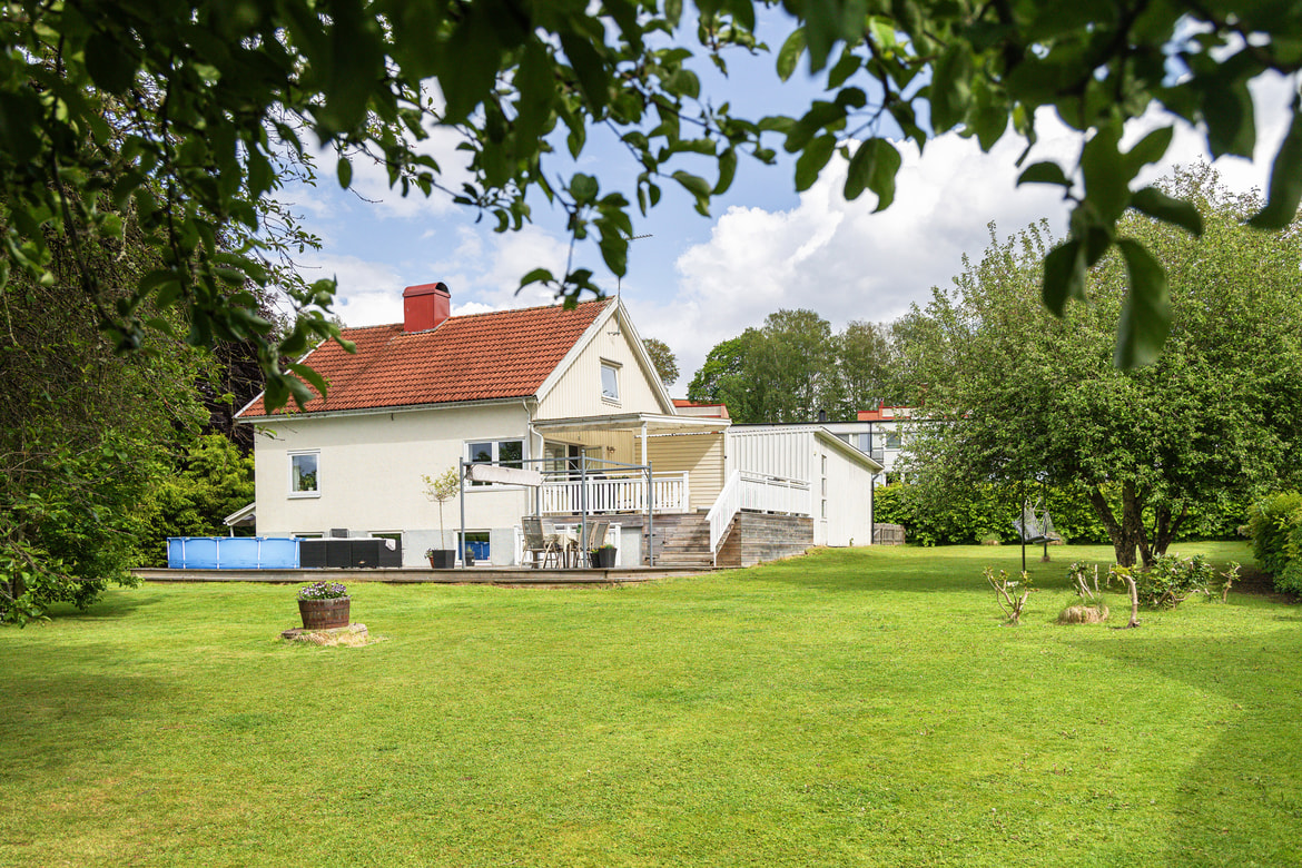 Wilhelm thams väg 4, Floda-Centralt, Lerum — Bjurfors