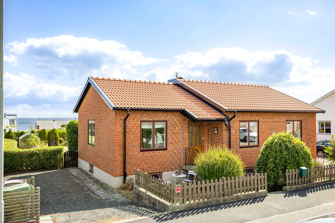 Stenhuggarvägen 13, Simrislund, Simrishamn — Bjurfors